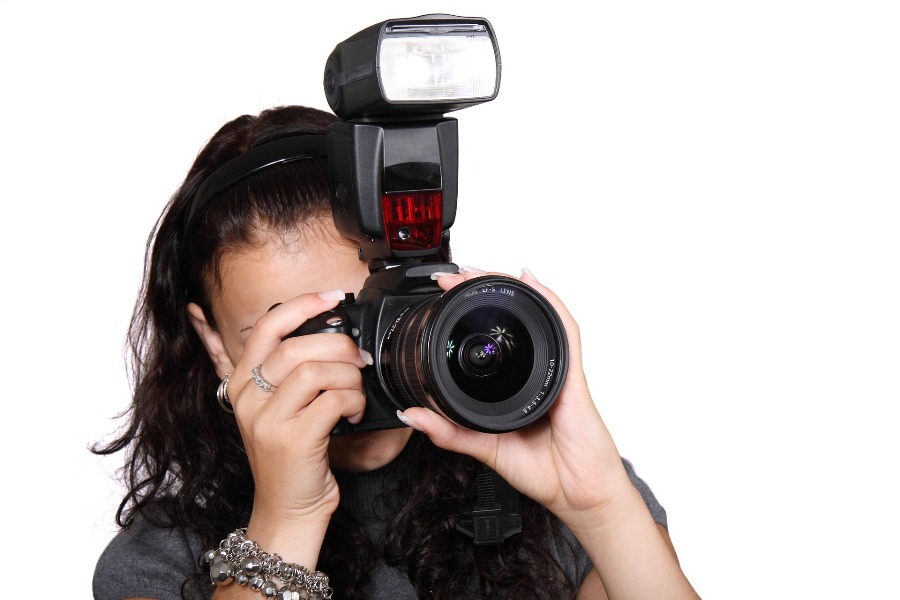 Best Flash For Nikon D7000 2022 Review PFRE